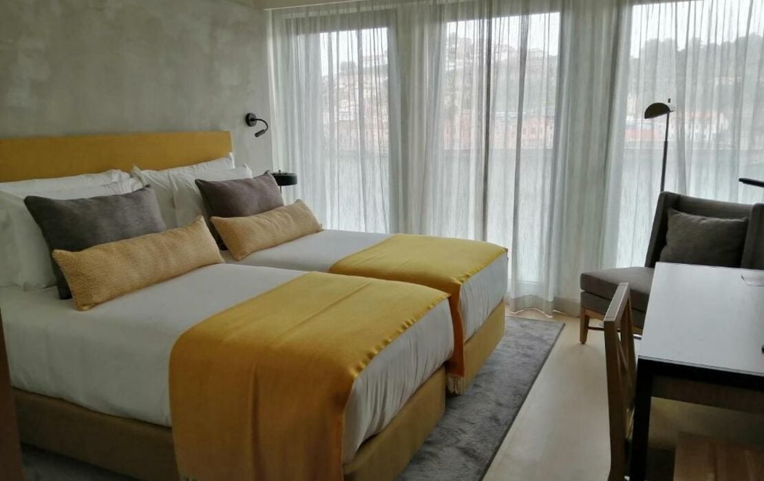 NEYA Porto Hotel, a Design Boutique Hotel Porto, Portugal