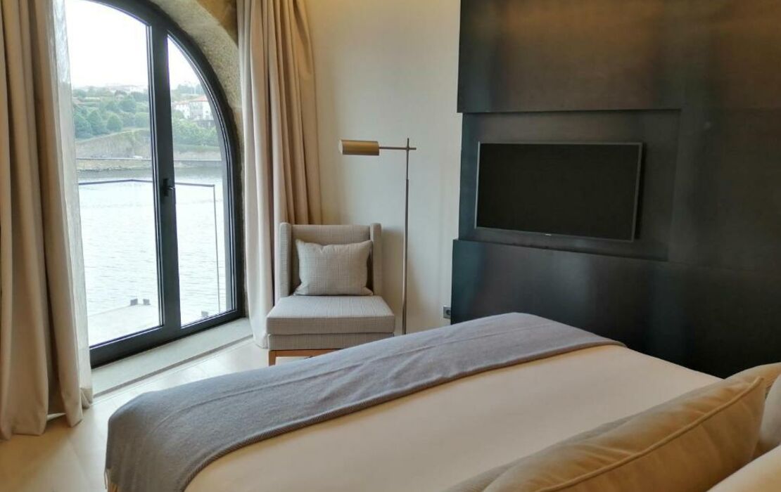 NEYA Porto Hotel, a Design Boutique Hotel Porto, Portugal