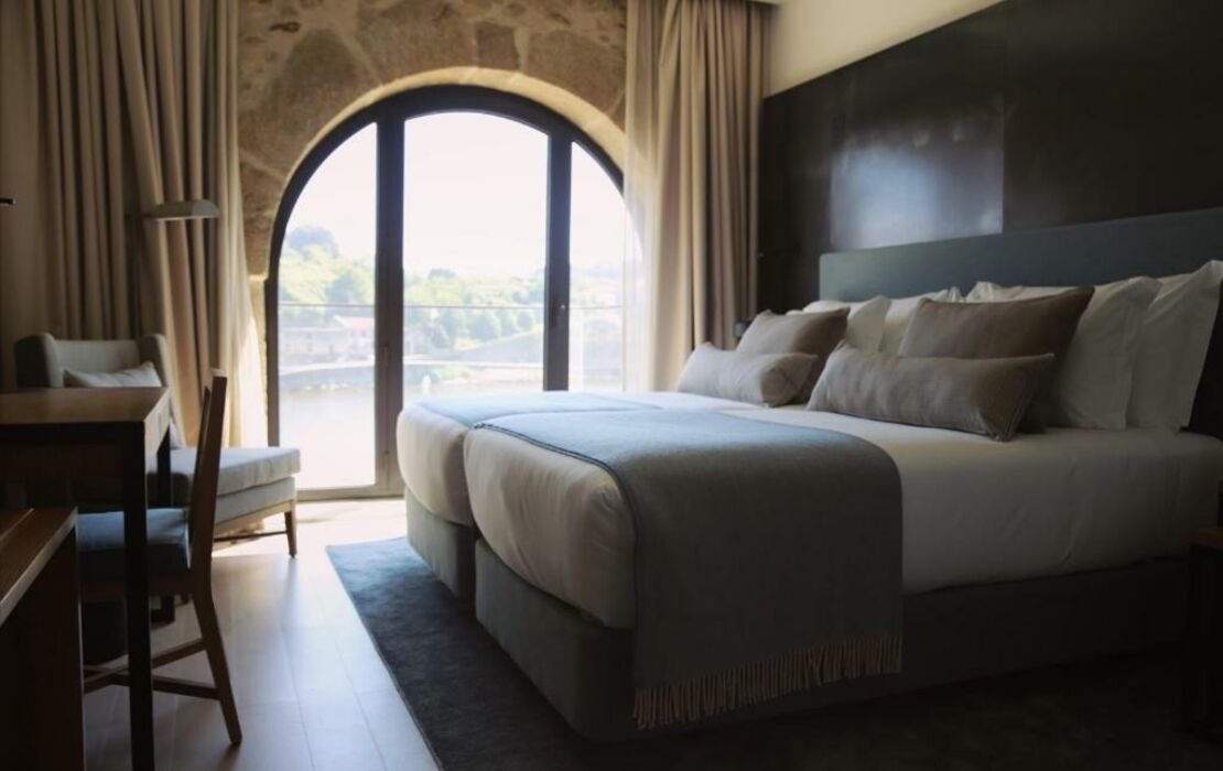 NEYA Porto Hotel, a Design Boutique Hotel Porto, Portugal