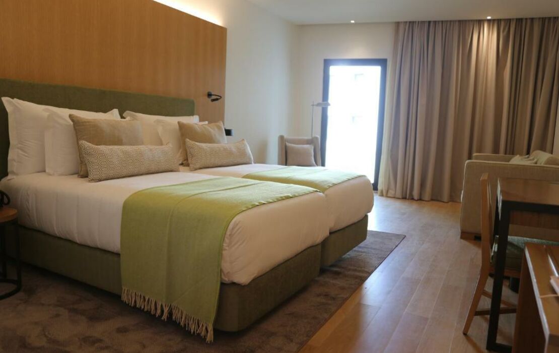 NEYA Porto Hotel, a Design Boutique Hotel Porto, Portugal