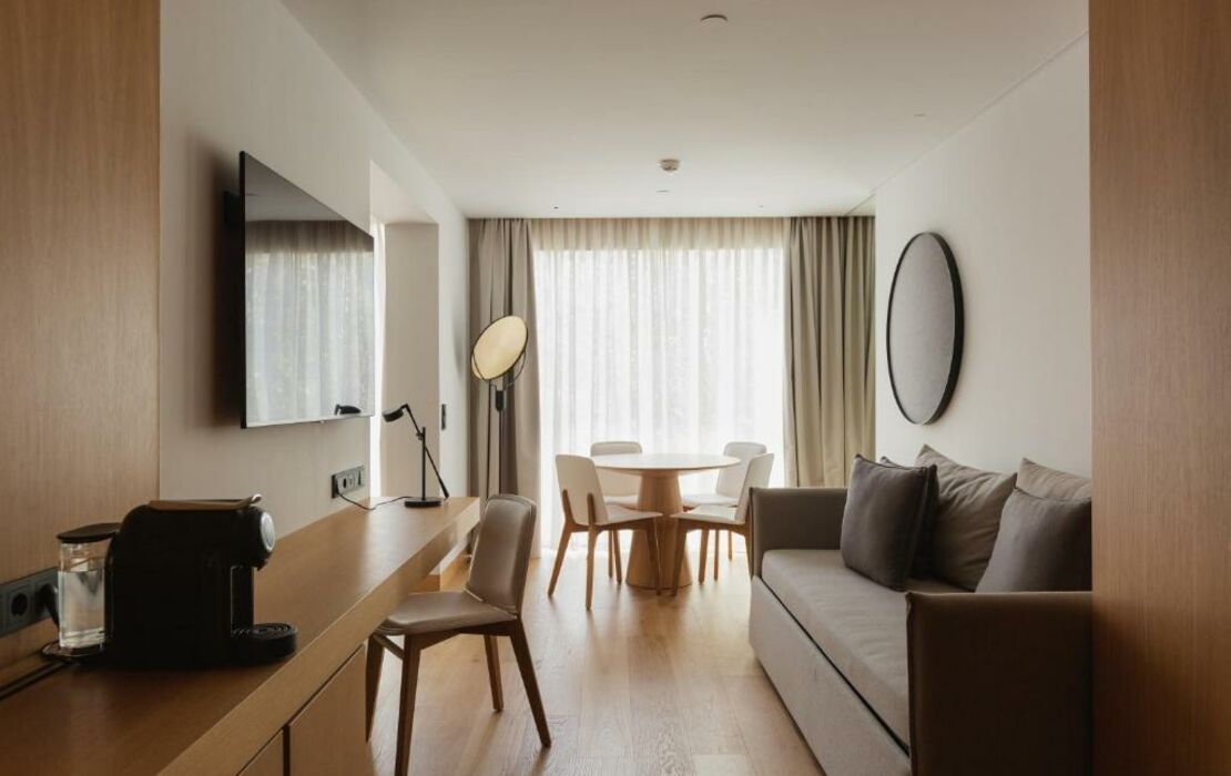 Lumen Hotel & The Lisbon Light Show, a Design Boutique Hotel Lisbon ...