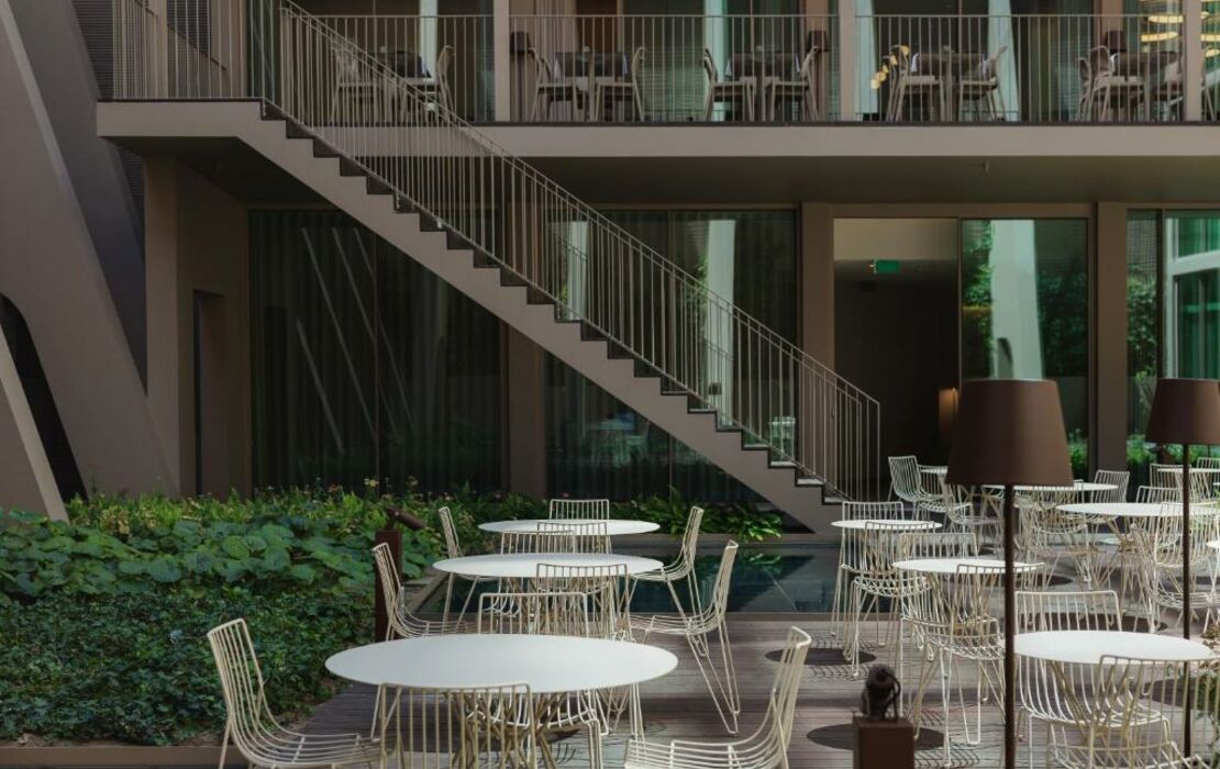 Lumen Hotel & The Lisbon Light Show, a Design Boutique Hotel Lisbon ...