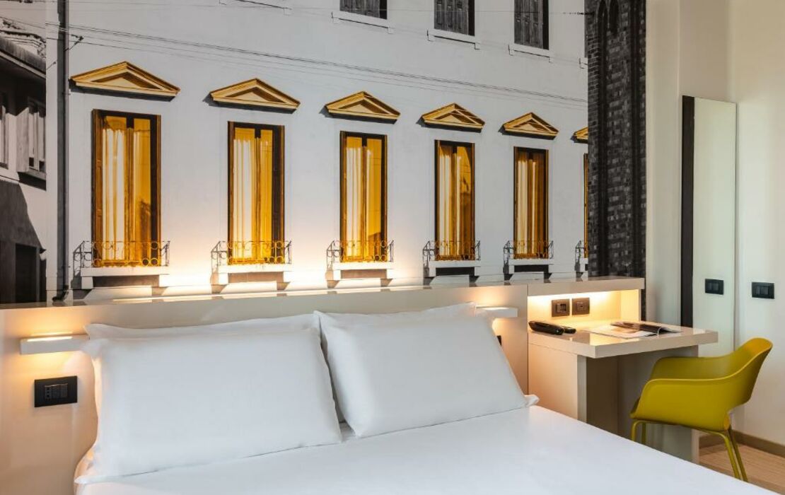 B&B Hotel Treviso, a Design Boutique Hotel Treviso, Italy B&B Hotel Treviso, a Design Boutique Hotel Treviso, Italy