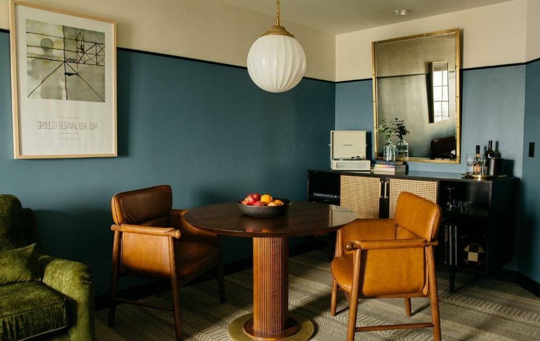 Hotel Emeline, a Design Boutique Hotel Charleston, U.S.A.