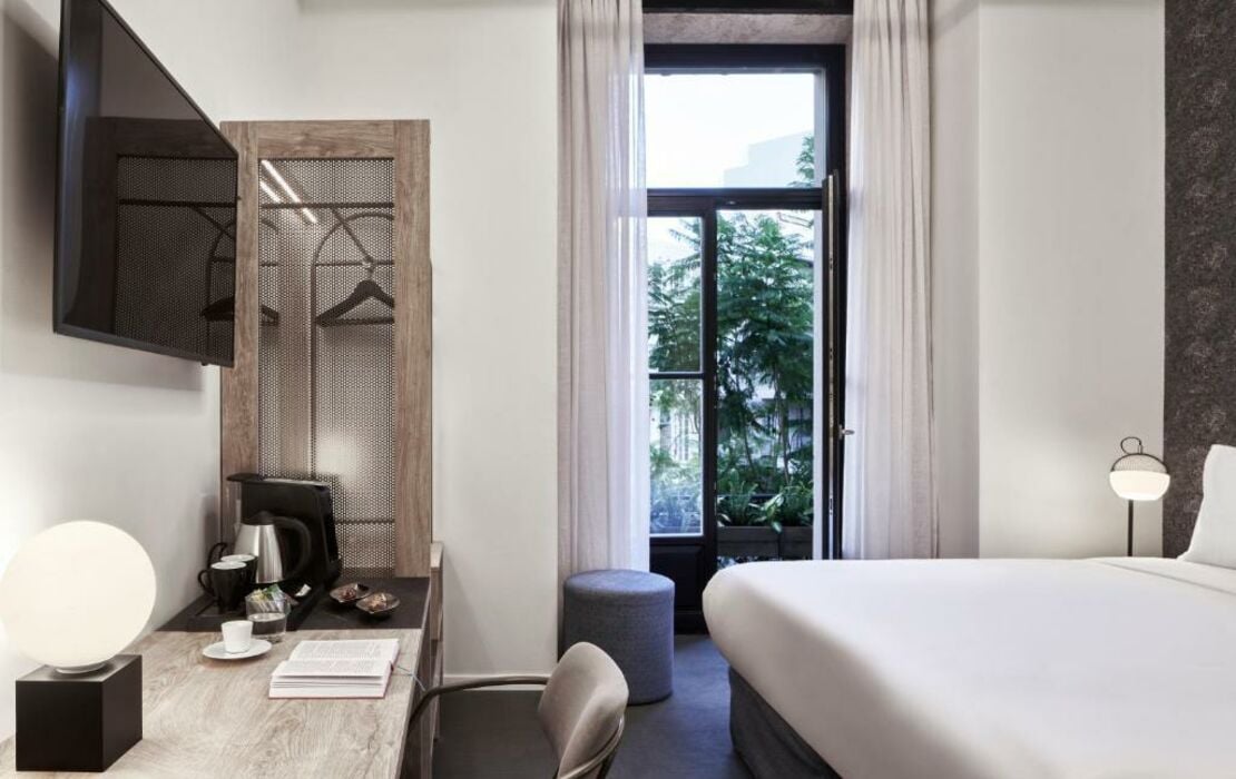NLH MONASTIRAKI - Neighborhood Lifestyle Hotels, a Design Boutique ...