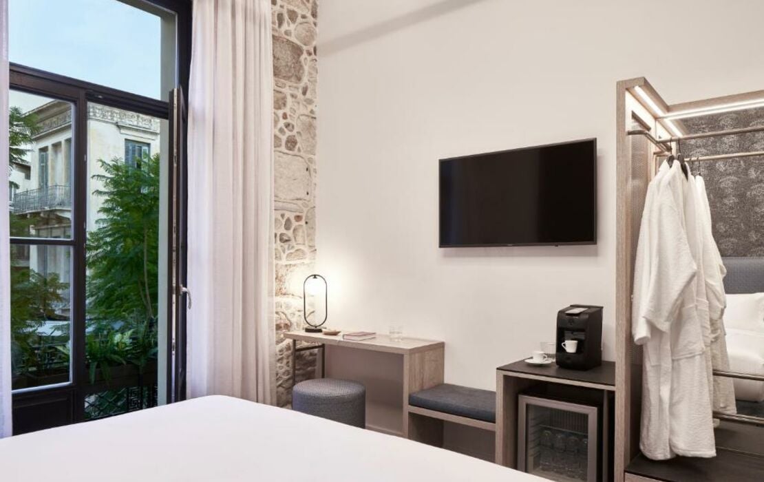 NLH MONASTIRAKI - Neighborhood Lifestyle Hotels, a Design Boutique ...