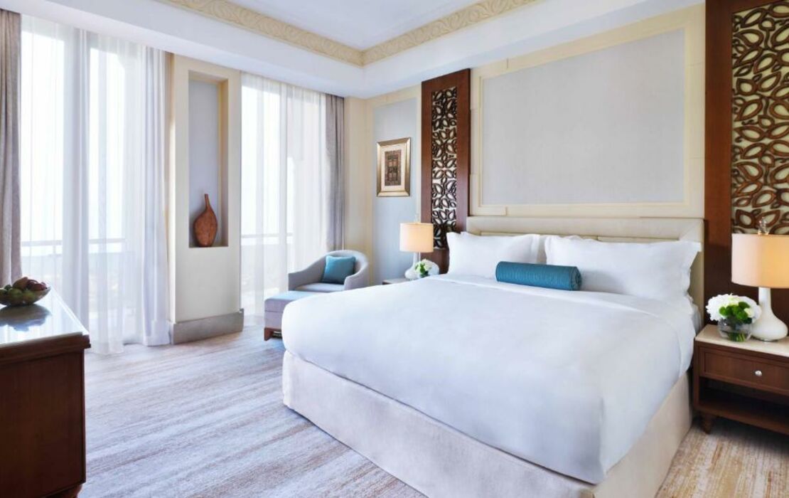 Al Bustan Palace, A Ritz-Carlton Hotel, a Design Boutique Hotel Muscat ...