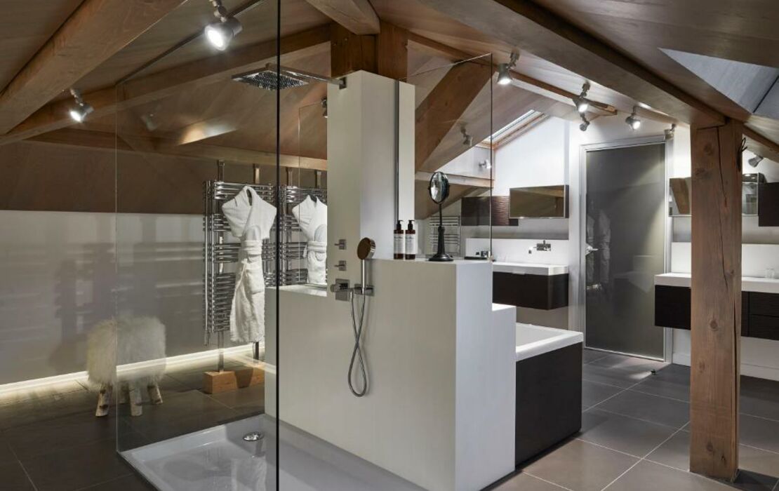 Chalet Alpen Valley, Mont-Blanc, a Design Boutique Hotel Combloux, France