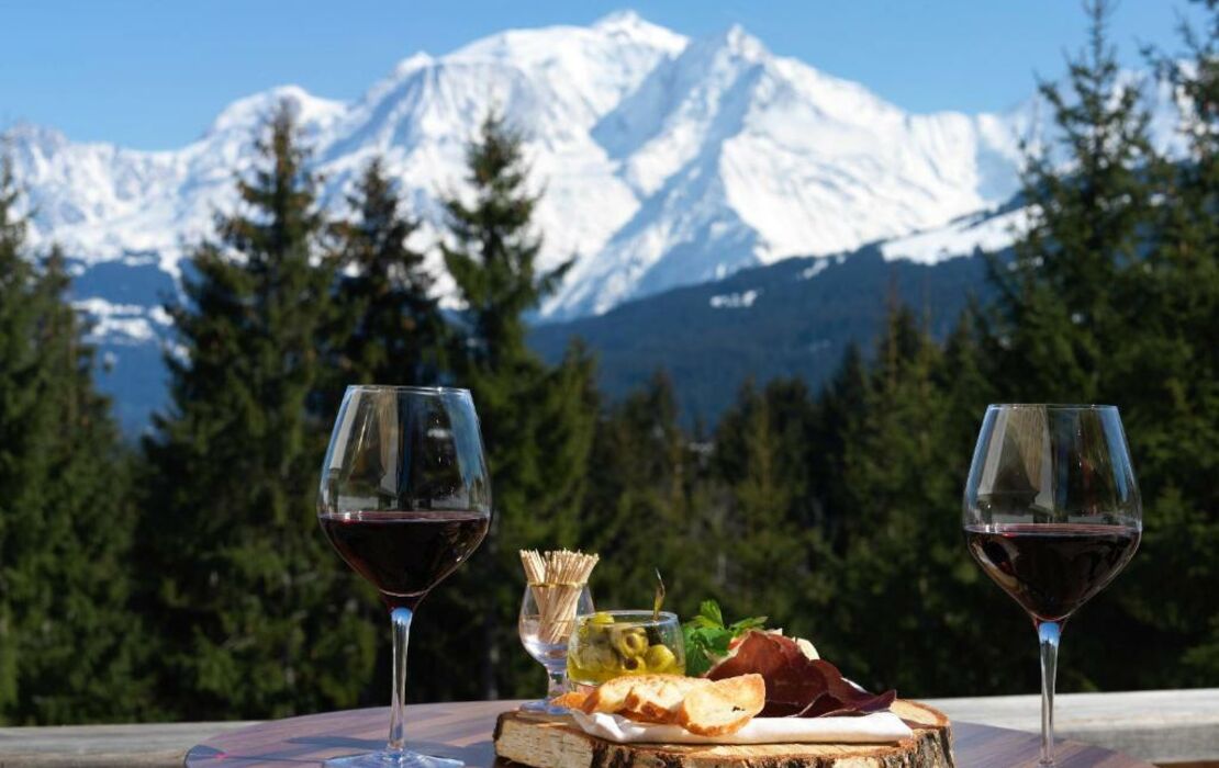 Chalet Alpen Valley, Mont-Blanc, a Design Boutique Hotel Combloux, France