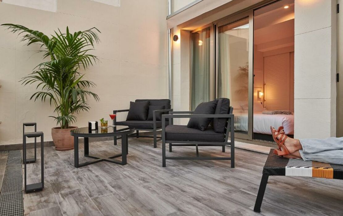 Cosmo Hotel Boutique, a Design Boutique Hotel Valencia, Spain