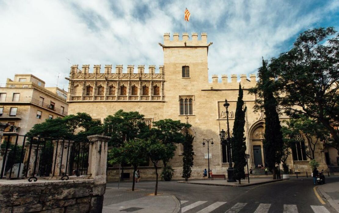 Cosmo Hotel Boutique, a Design Boutique Hotel Valencia, Spain