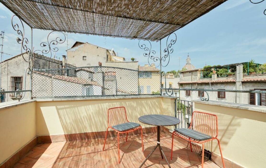 Sonder Montevecchio, Rome, Italia