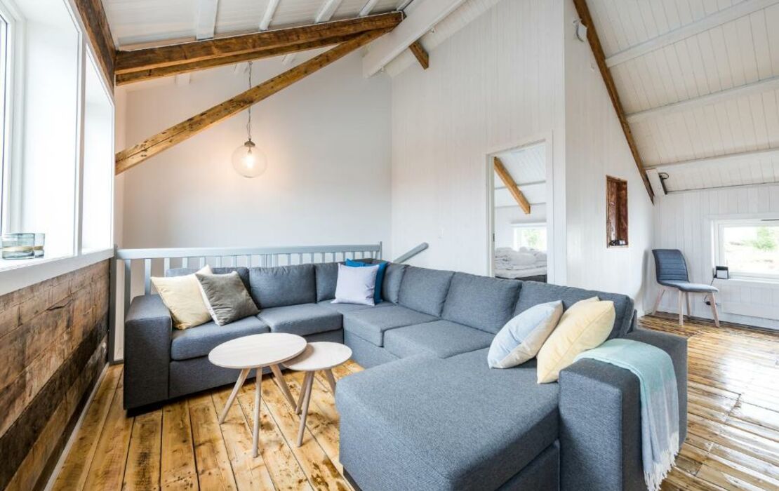 Hattvika Lodge, a Design Boutique Hotel Ballstad, Norway