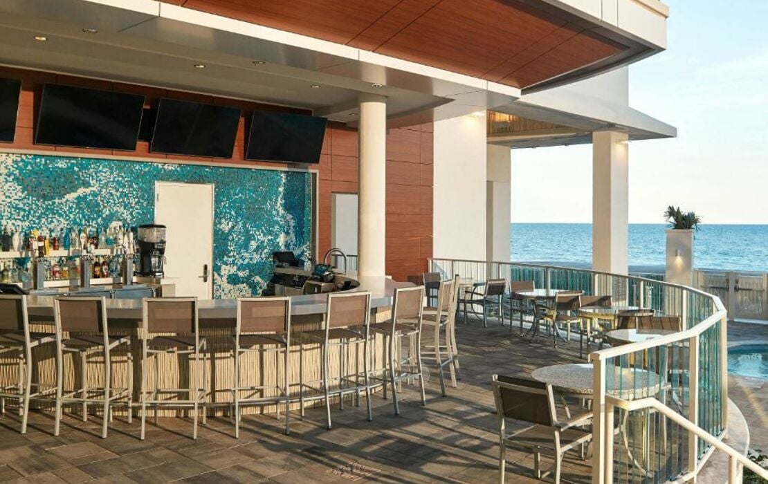 Hilton Grand Vacations Club Ocean Enclave Myrtle Beach, a Design ...