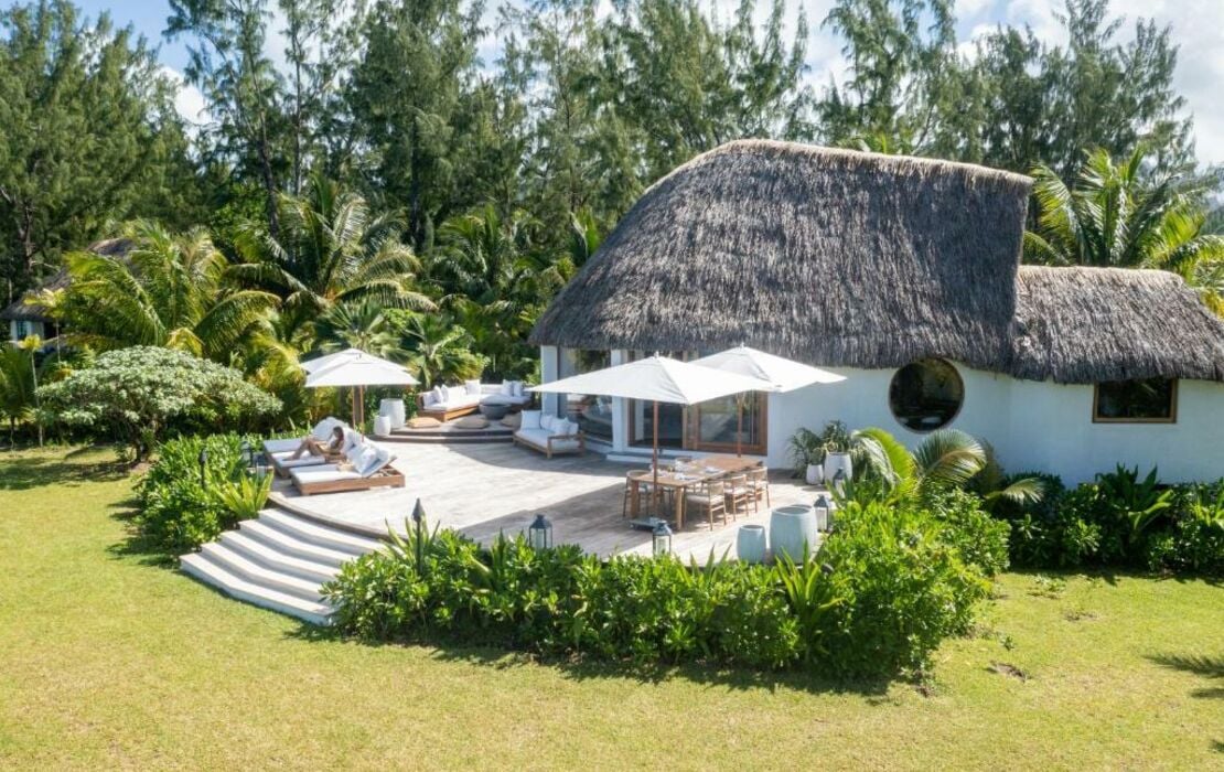 Motu Nao Nao, a Design Boutique Hotel Opoa, French Polynesia