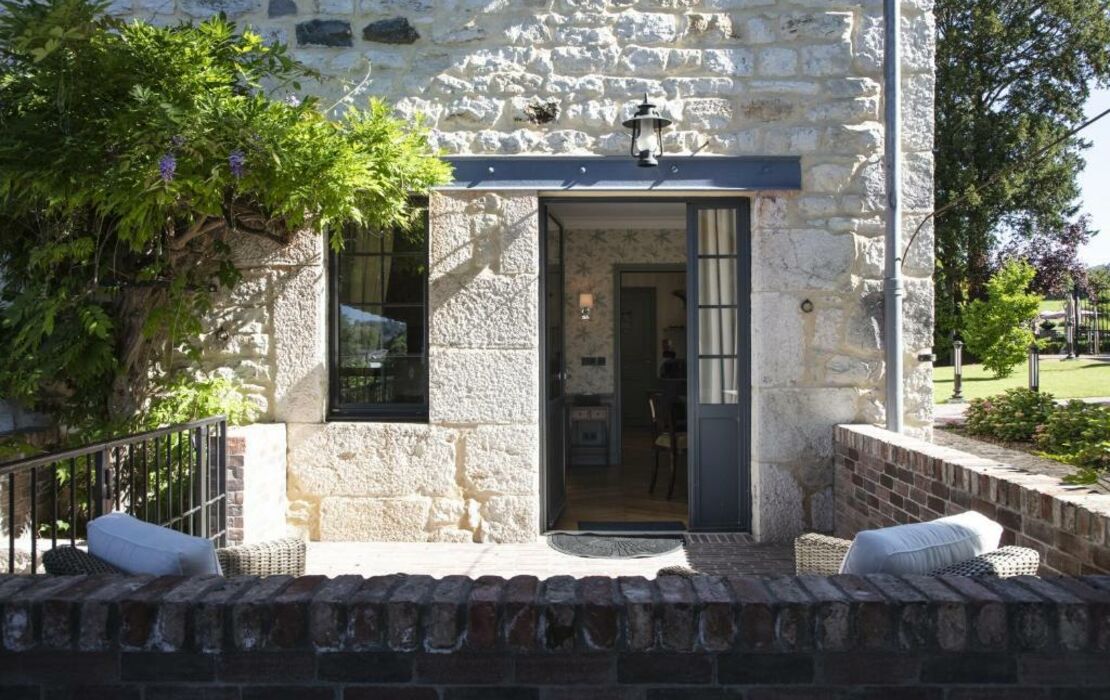 Château Brachet, a Design Boutique Hotel Grésy-sur-Aix, France