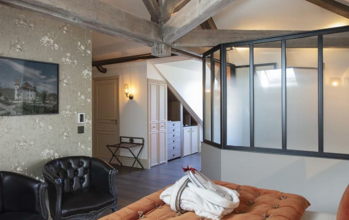 Château Brachet, a Design Boutique Hotel Grésy-sur-Aix, France