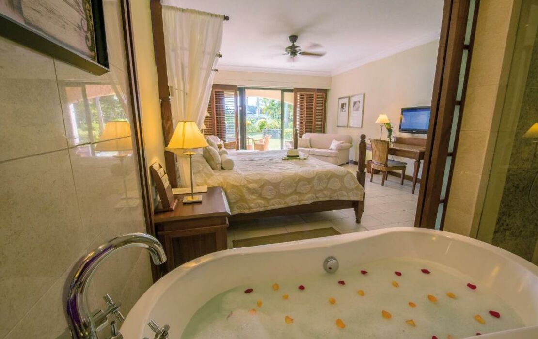 Maritim Resort & Spa Mauritius, a Design Boutique Hotel Balaclava ...