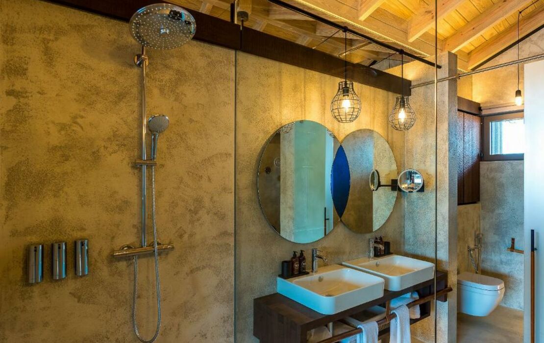 Saba Rock Resort, a Design Boutique Hotel Spanish Town, U.K. Virgin Islands