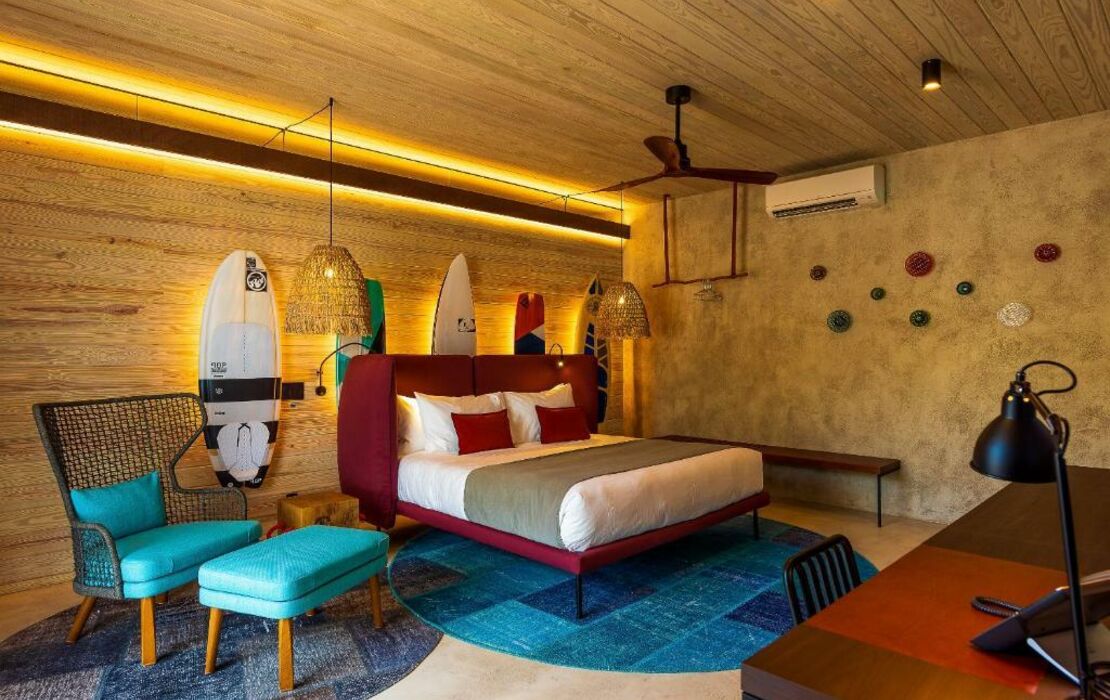 Saba Rock Resort, a Design Boutique Hotel Spanish Town, U.K. Virgin Islands
