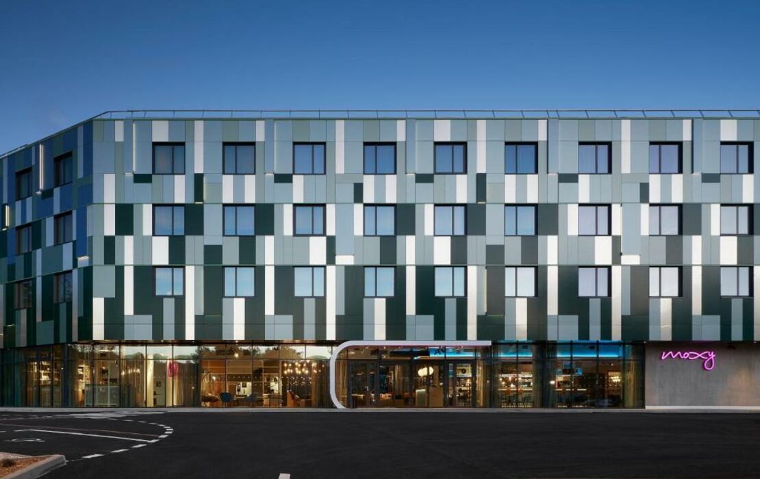 Moxy Sophia Antipolis, a Design Boutique Hotel Biot, France