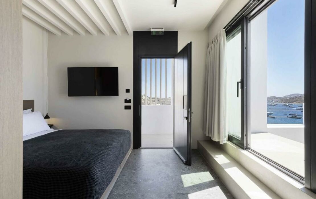 CUBIC HOTEL, a Design Boutique Hotel Ornos, Greece