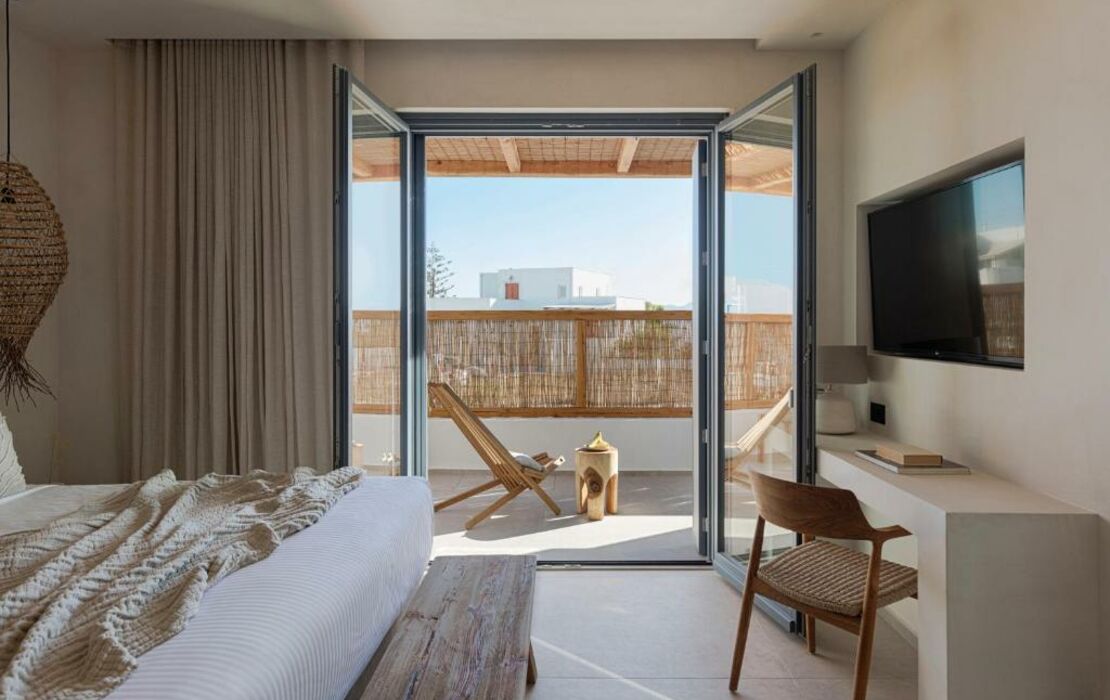 Phos Milos, a Design Boutique Hotel Pollonia, Greece