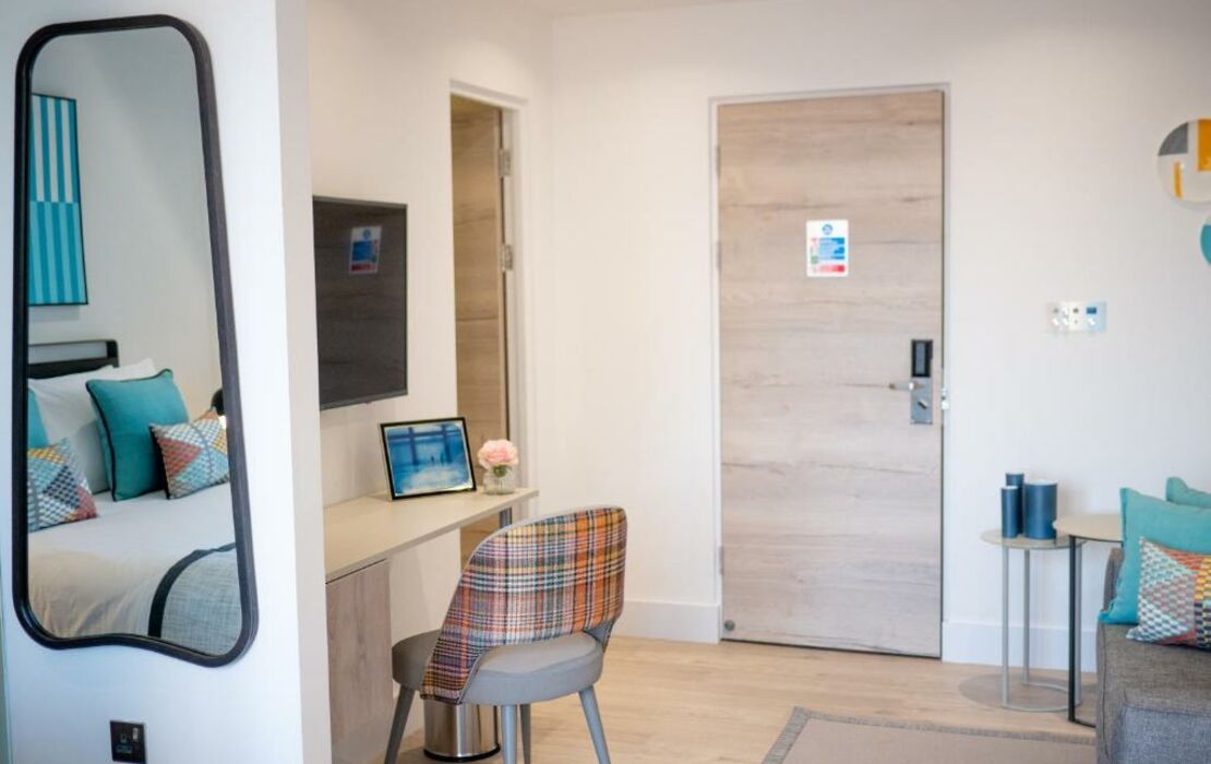 Q Square by Supercity Aparthotels, a Design Boutique Hotel Brighton ...