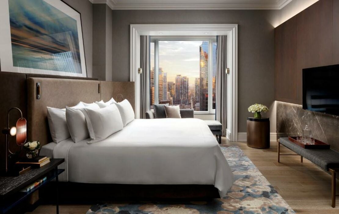 The St. Regis Toronto, a Design Boutique Hotel Toronto, Canada