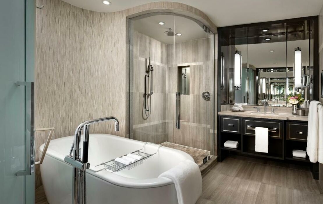 The Ritz-Carlton, Toronto, Toronto, Canadá