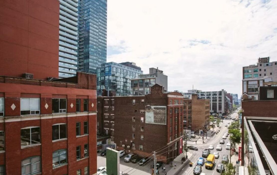 Sonder The Slate, a Design Boutique Hotel Toronto, Canada