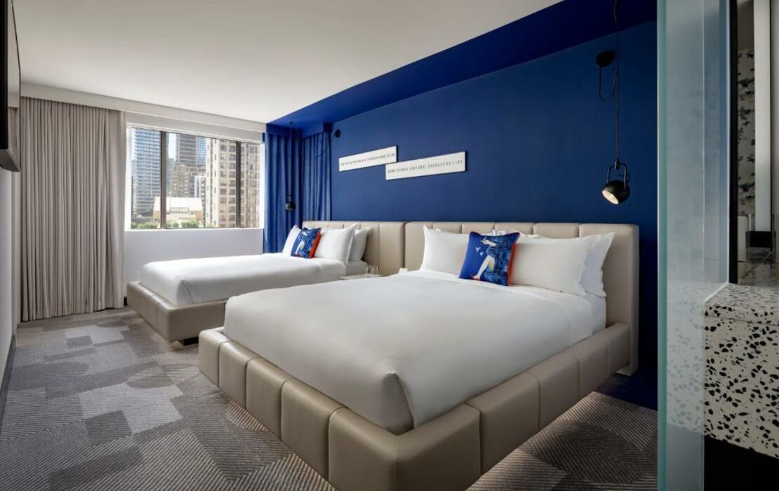 W Toronto, a Design Boutique Hotel Toronto, Canada