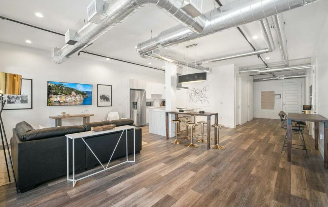 RIN207 - RiNo Art Lofts - Urban Cowboy Loft! Skyline Views!, a Design Boutique Hotel Denver, U.S.A.