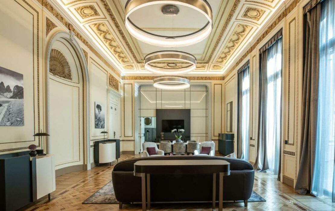Radisson Collection Hotel, Palazzo Touring Club Milan, a Design ...