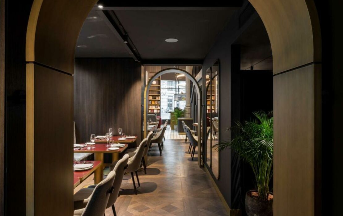 Radisson Collection Hotel, Palazzo Touring Club Milan, a Design ...