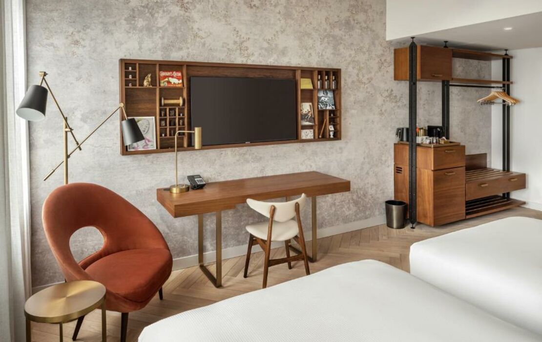 Canopy by Hilton London City, a Design Boutique Hotel London, United ...