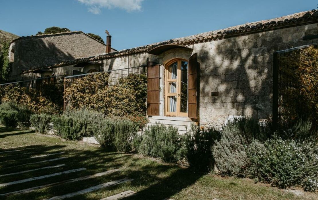 Susafa, a Design Boutique Hotel Vallelunga Pratameno, Italy