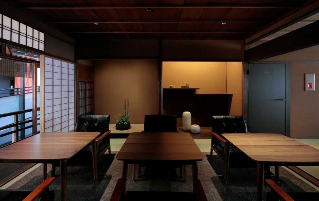 Candeo Hotels Kyoto Karasuma Rokkaku, Kioto, Japón