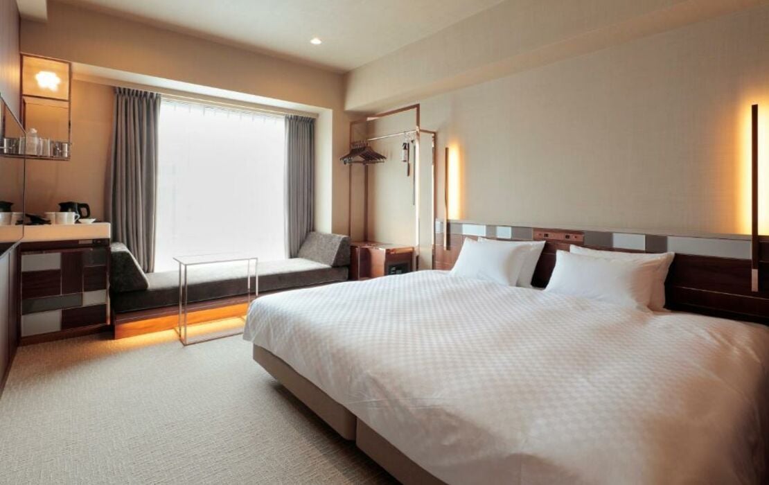 Candeo Hotels Kyoto Karasuma Rokkaku, Kioto, Japón