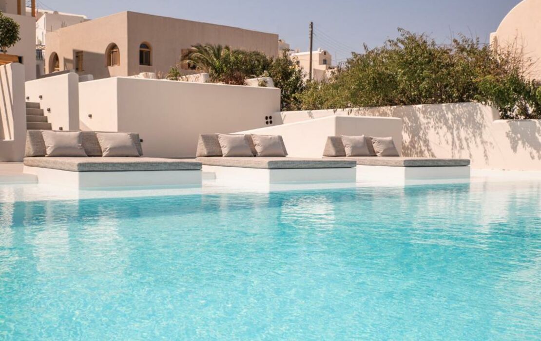 North Wind Luxury Suites, a Design Boutique Hotel Oia, Greece