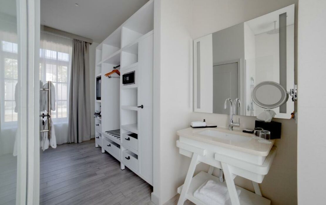 Le Grand Pavillon Chantilly, a Design Boutique Hotel Chantilly, France