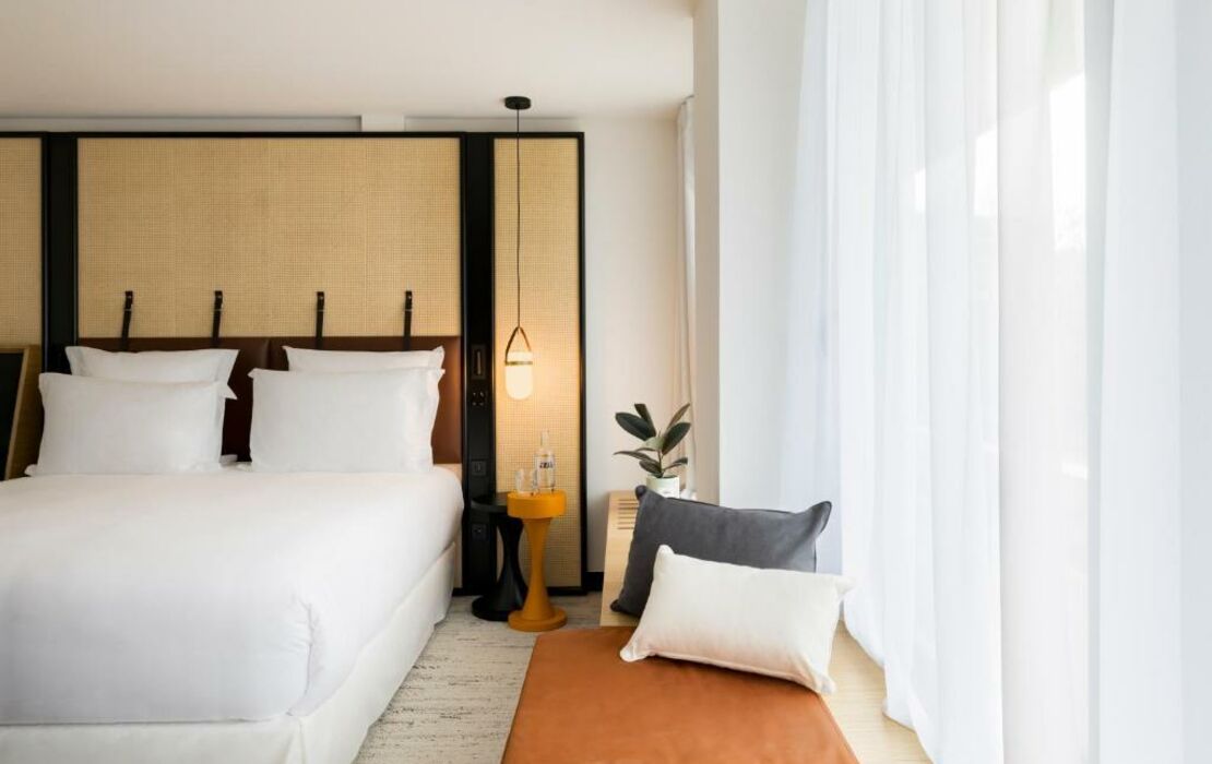 FirstName Bordeaux - part of JdV by Hyatt, a Design Boutique Hotel ...