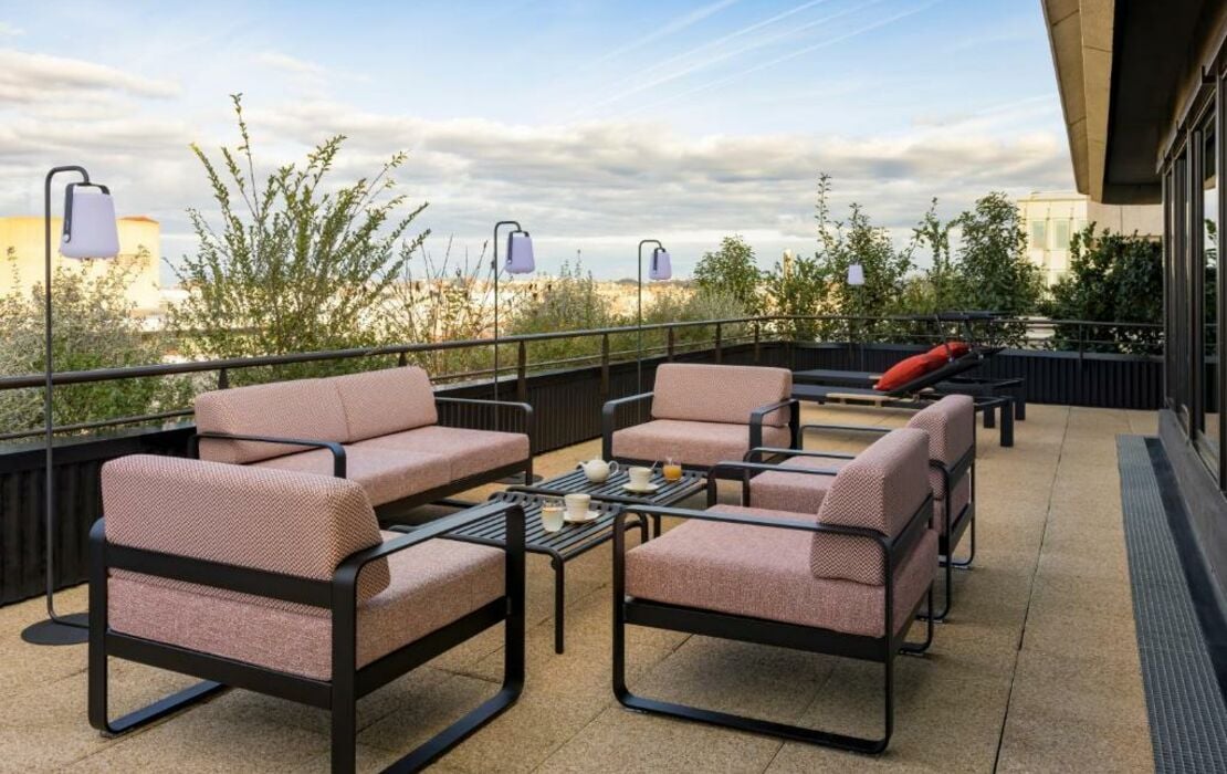 FirstName Bordeaux - part of JdV by Hyatt, a Design Boutique Hotel ...