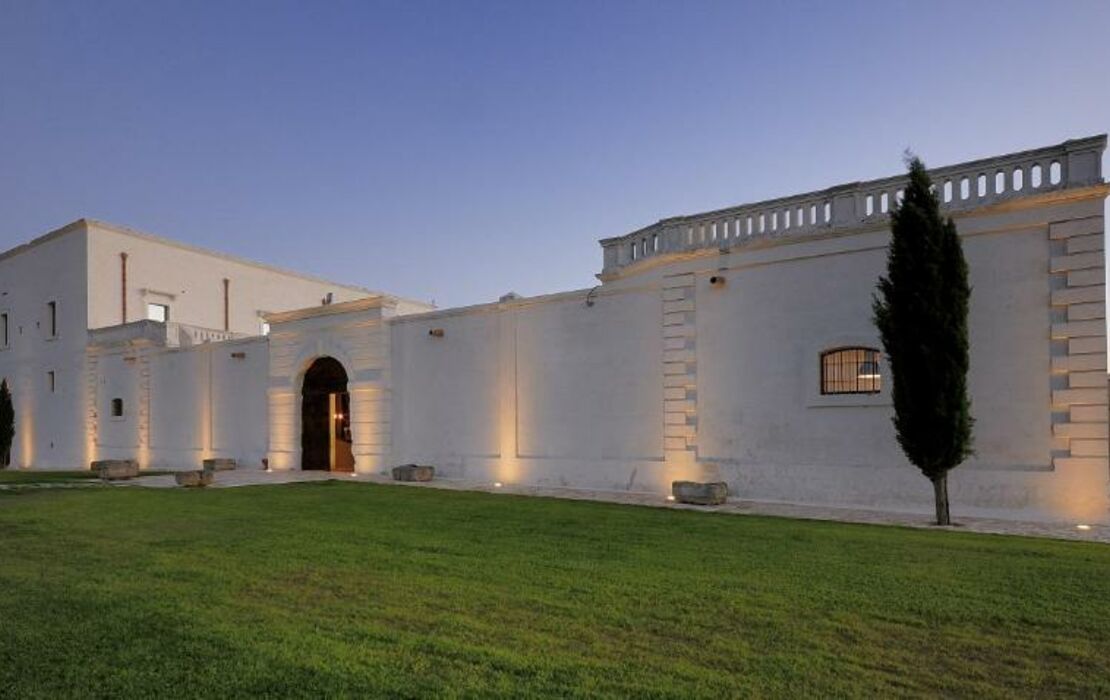 Masseria Amastuola Wine Resort, a Design Boutique Hotel Crispiano, Italy