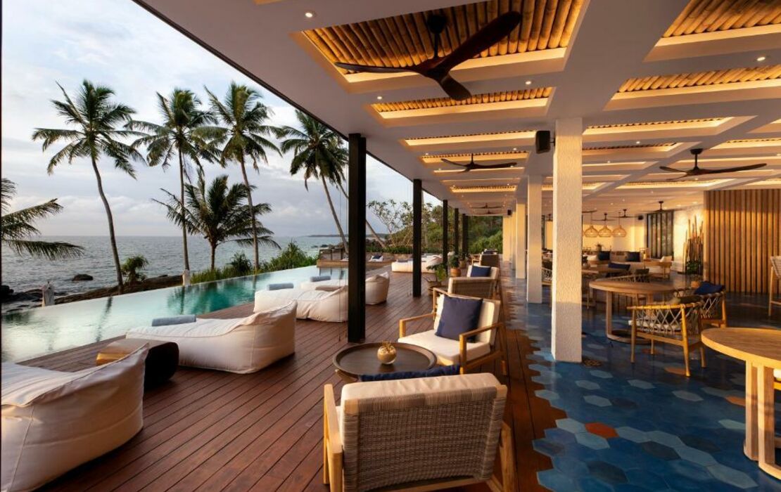 Ahu Bay, Ahungalla, Sri Lanka