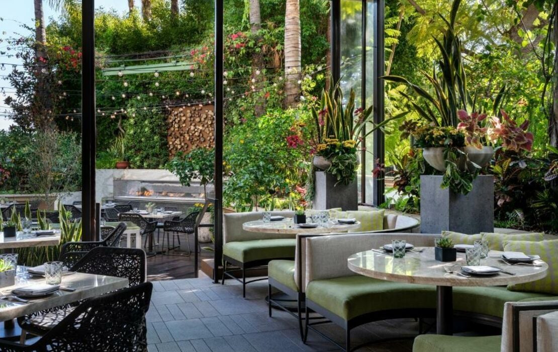 Four Seasons Hotel Los Angeles at Beverly Hills, a Design Boutique ...
