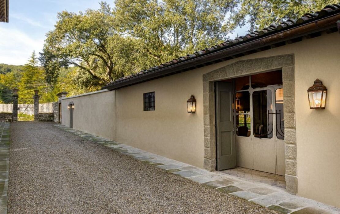 Torre a Cona Wine Estate, Florence, Italia