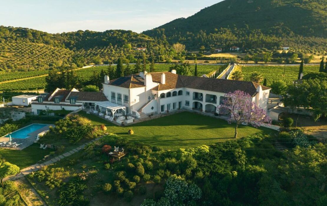 Hotel Casa Palmela - Small Luxury Hotels of The World, Hotel & Villas ...