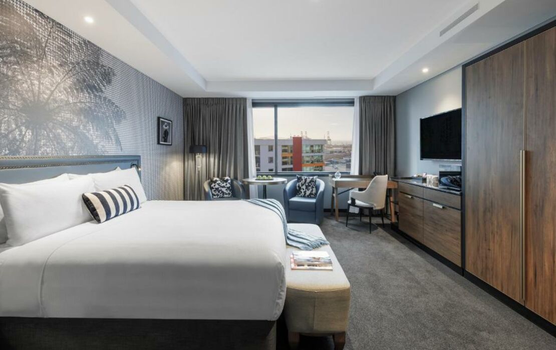 Imagine Beach Road, a Design Boutique Hotel Auckland, New Zealand