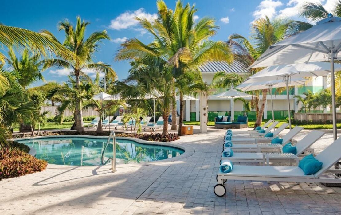 The Oasis at Grace Bay, a Design Boutique Hotel Grace Bay, Turks ...